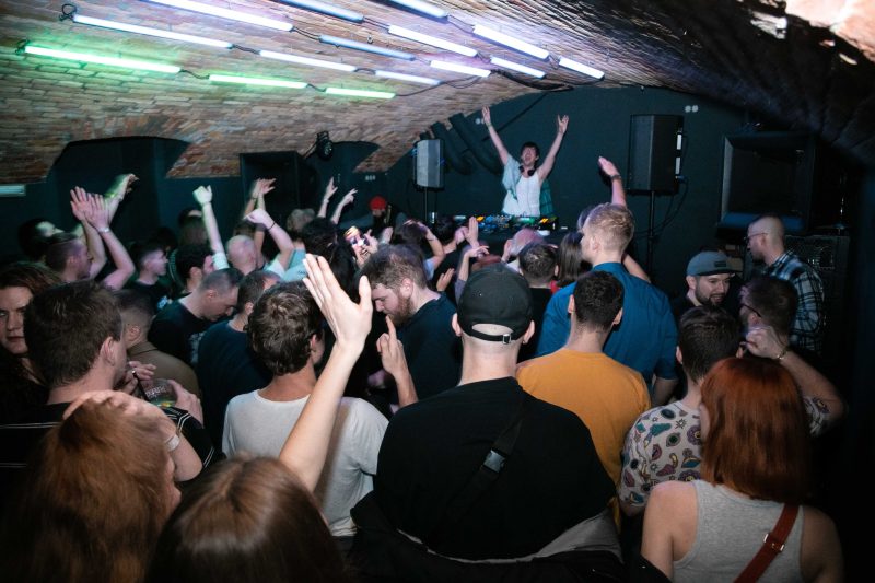 Kto sa bojí, nech nechodí do Klubu. Juraj Cocher a DJ Yanko Kral ...